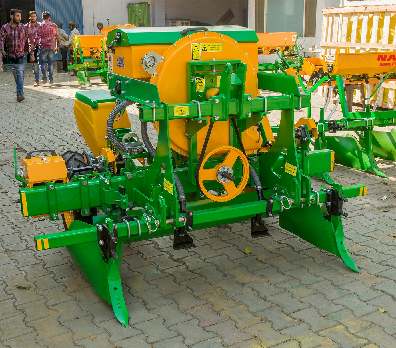 NATIONAL PNEUMATIC PLANTER Makers | Product Hunt