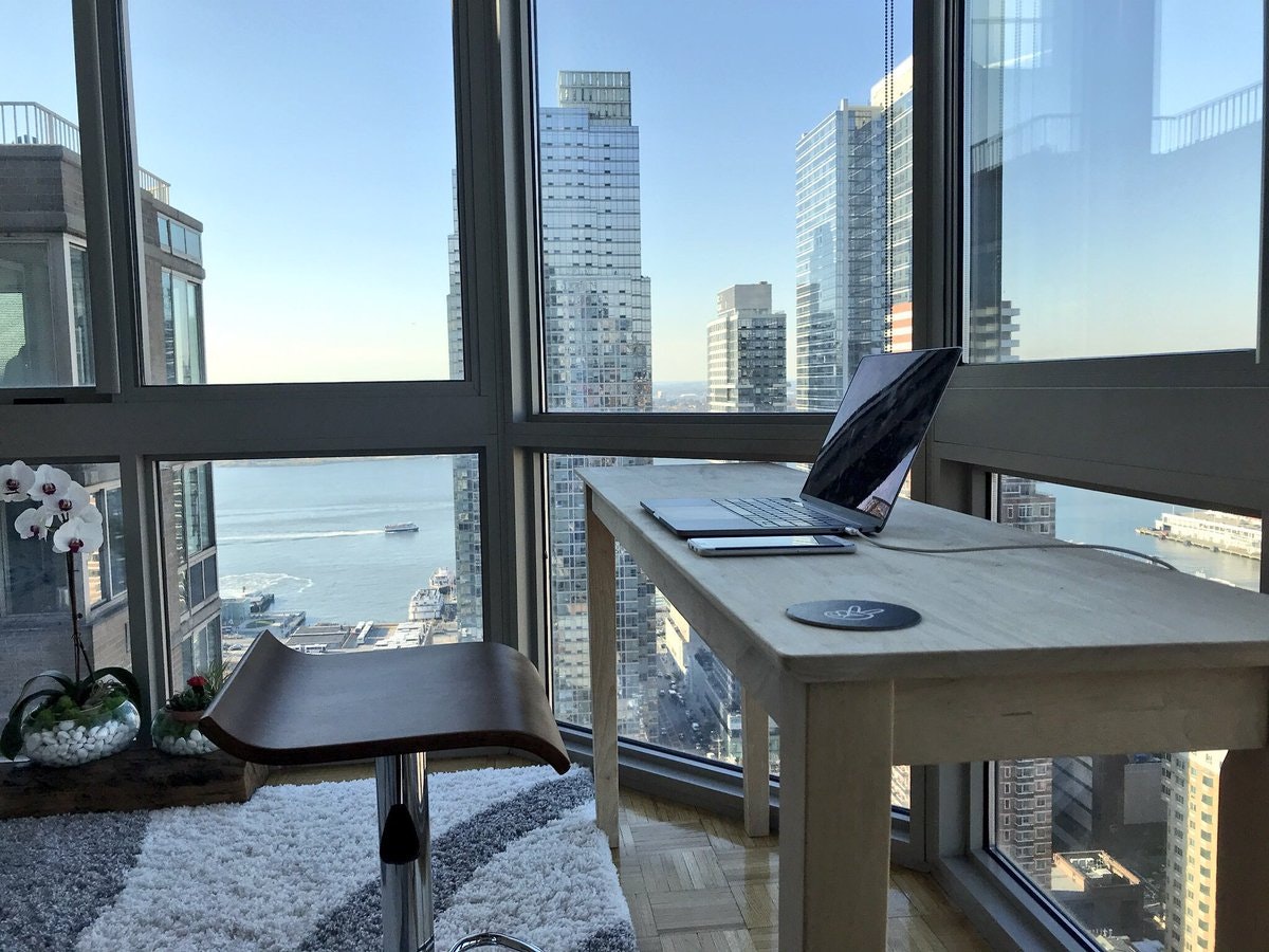 Desk Hunt: Inspirational workspaces | Product Hunt